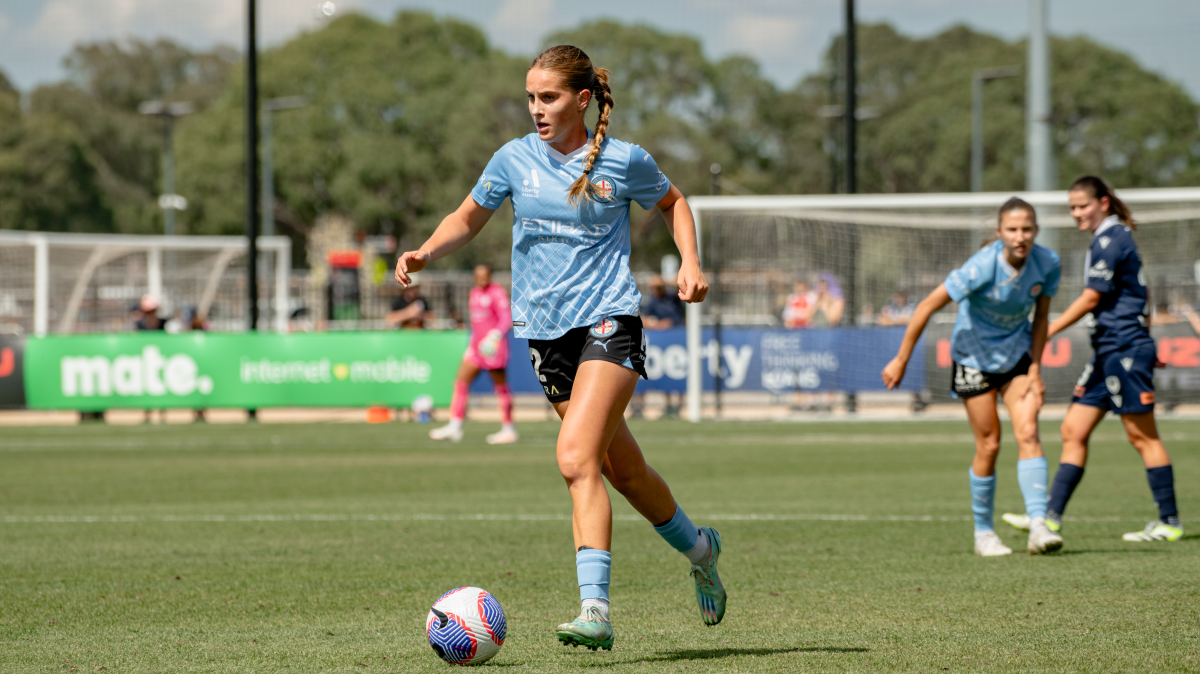 Shelby McMahon 'honoured' to make her professional starting debut at 15