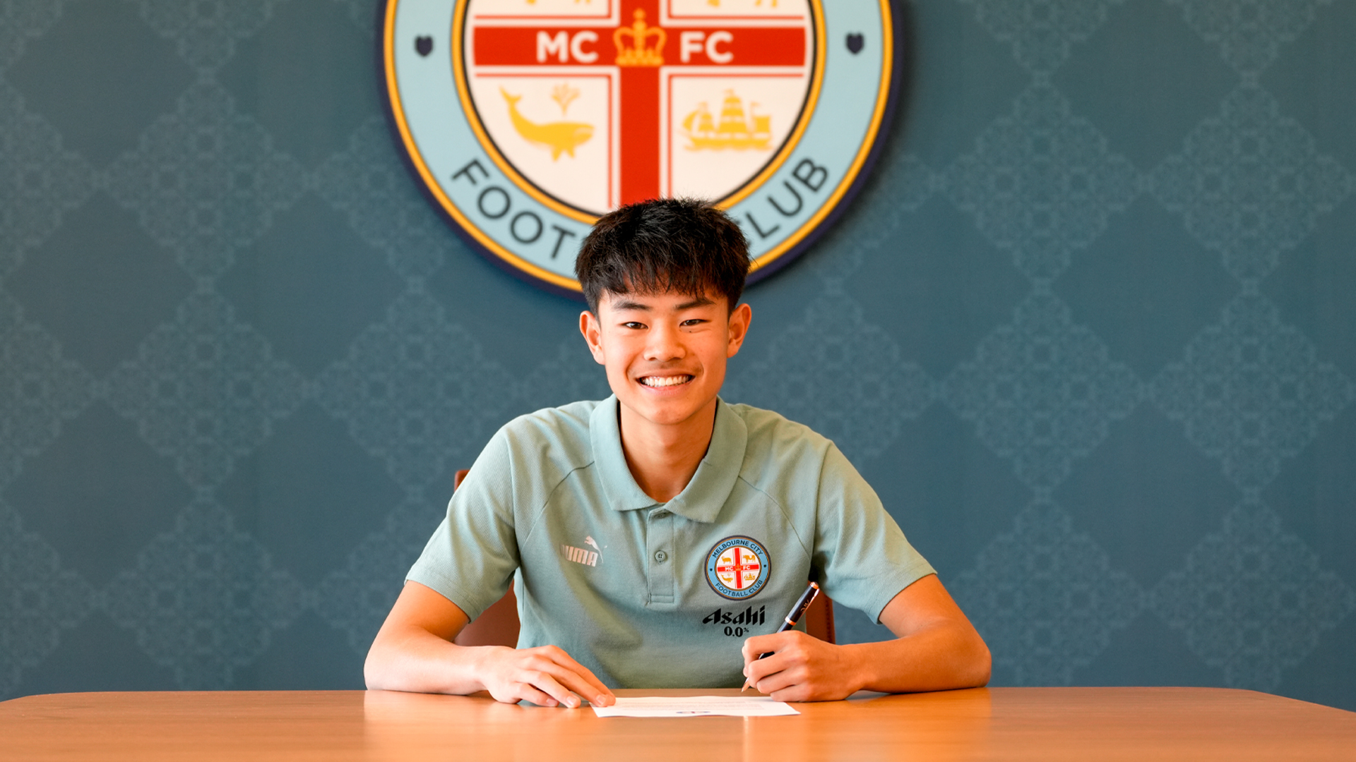 Exciting young midfielder commits to City